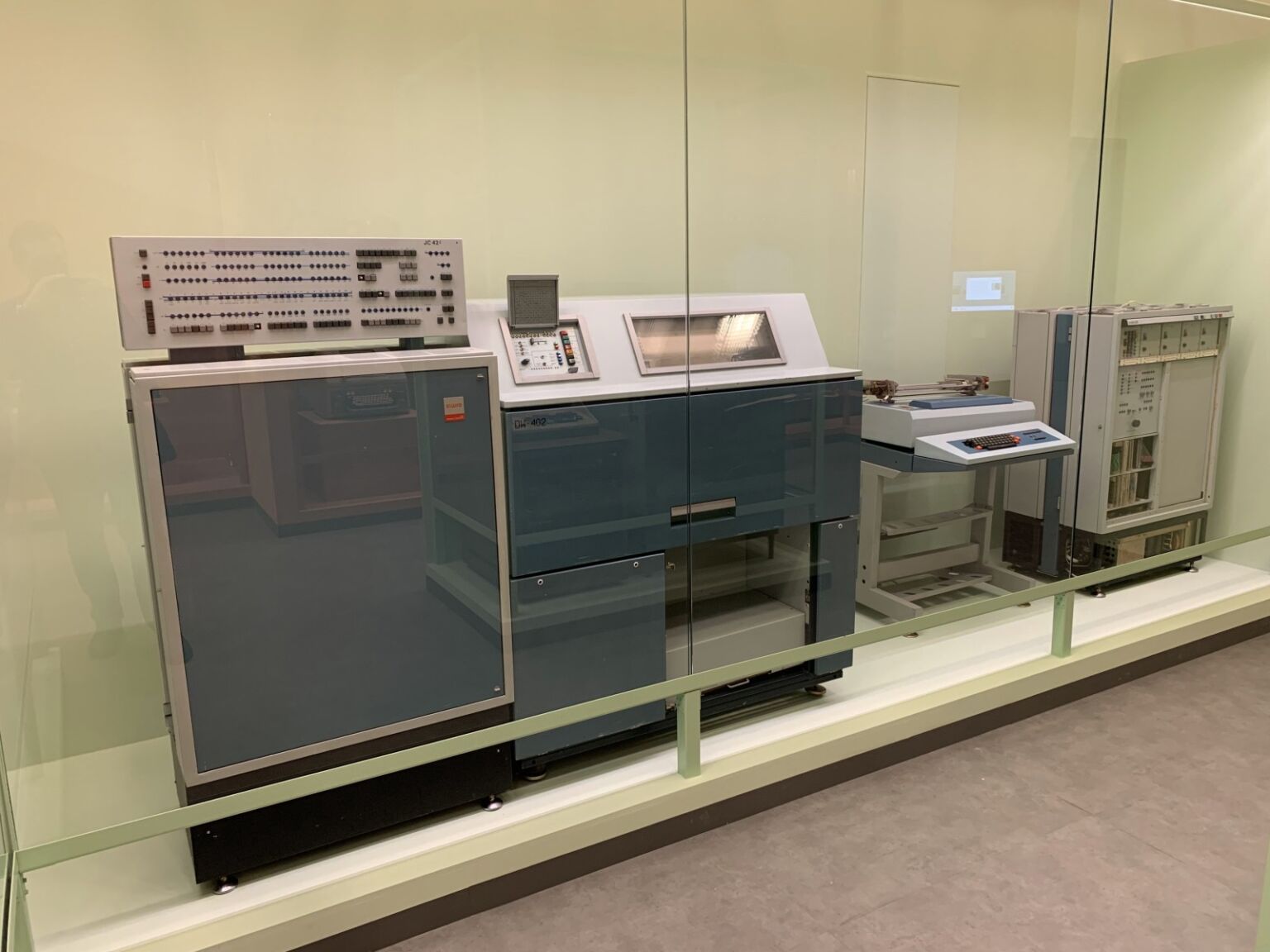 64 lata temu we Wrocławiu uruchomiono pierwszy polski komputer Odra